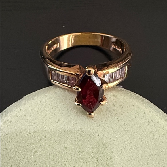 Jewelry | Vintage Lind Red Faux Garnet W Clear Rhinestone Accents 14k ...